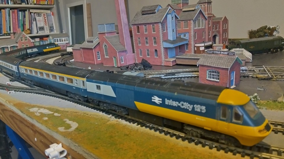 Lima HST 125 Set Original British Rail Livery, DC, OO Gauge. Spares Or ...