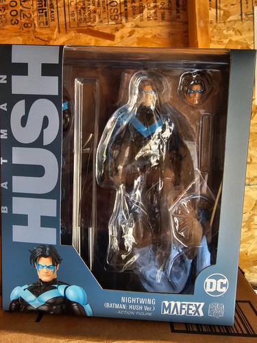 Medicom MAFEX No. 175 Nightwing Action Figure Batman Hush Ver. (New ...