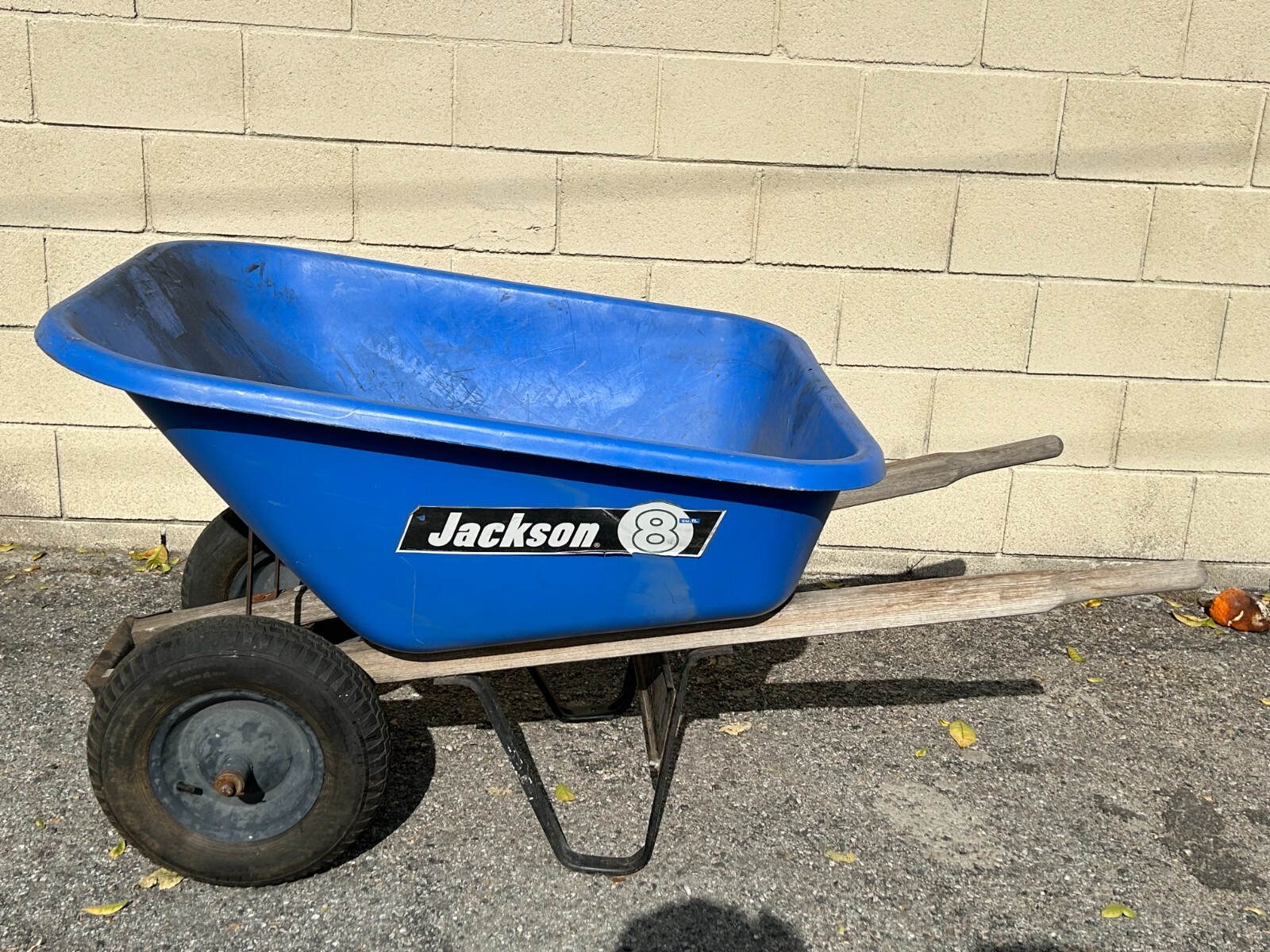 Jackson 8 Cu Ft Wheelbarrow 60 Gal - NO SHIPPING | eBay