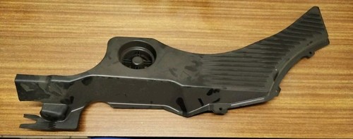 Revêtement de soubassement AUDI Q5 8R0825216A | eBay