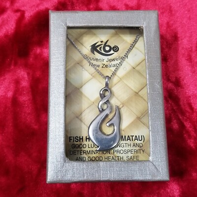 Kibo Fish Hook Hei Matau Pendant Chain Necklace New Zealand Souvenir ...