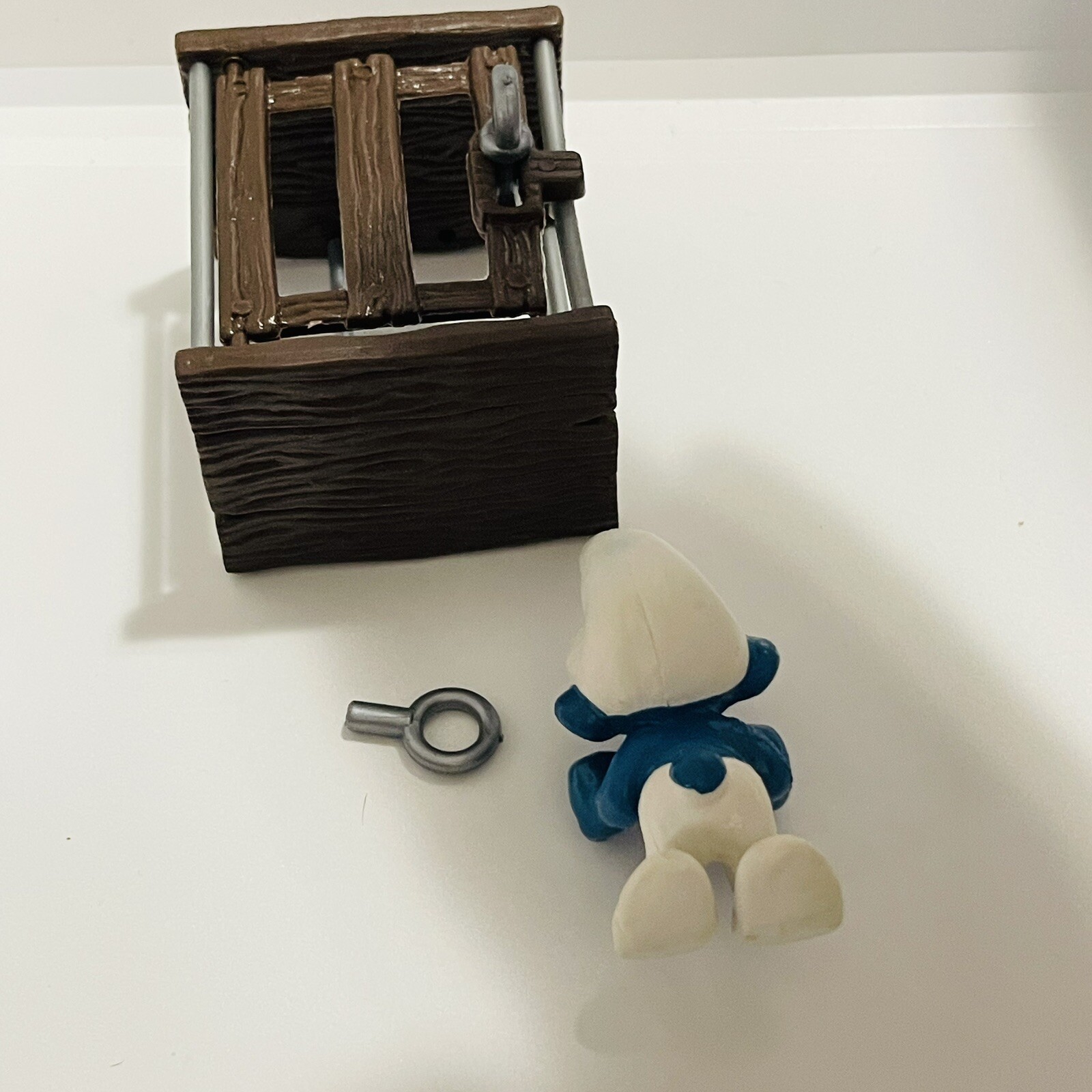 Smurfs 40212 Smurf PRISONER In JAIL CAGE Vintage Super-Smurf Figure *3 ...