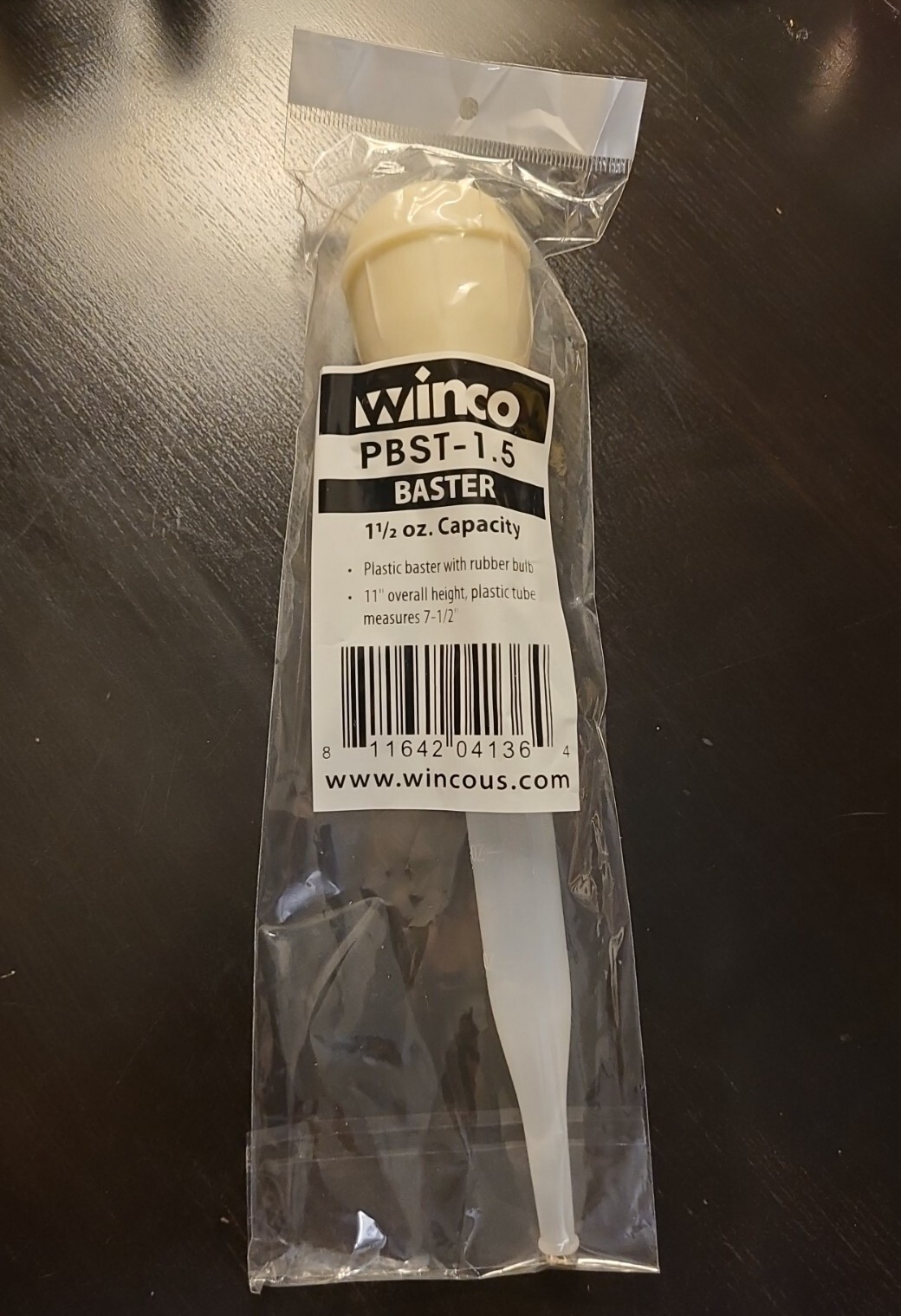 Winco Commercial Baster Rubber Bulb PBST-1.5 11 Inch Kitchen Baster ...