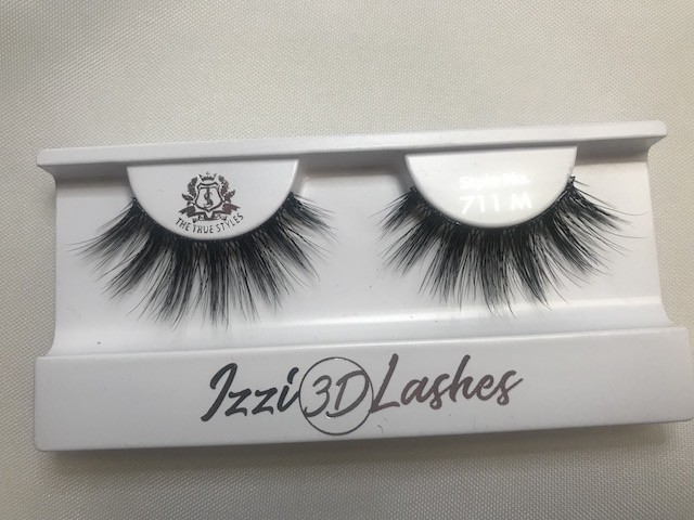 IZZI 3D LASHES LIGHT & SOFT AS A FEATHER LUXURY 3D LASHES #711M HUMAN ...