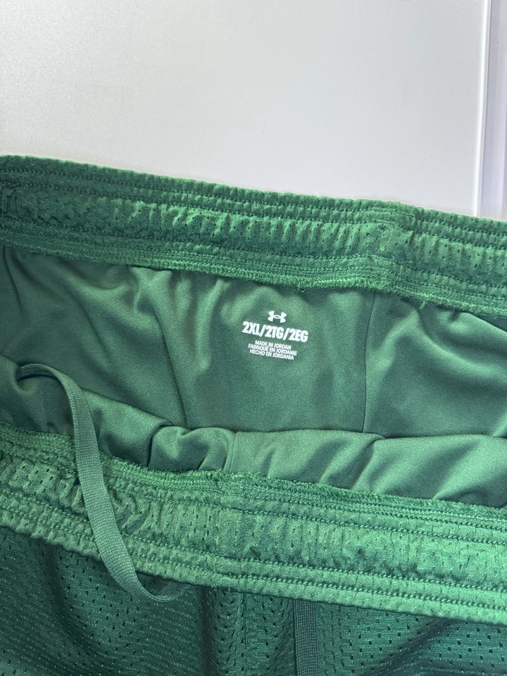 Under Armour UA Icon Mesh Shorts 5" Green Pockets 1383355 Size 2XL ...