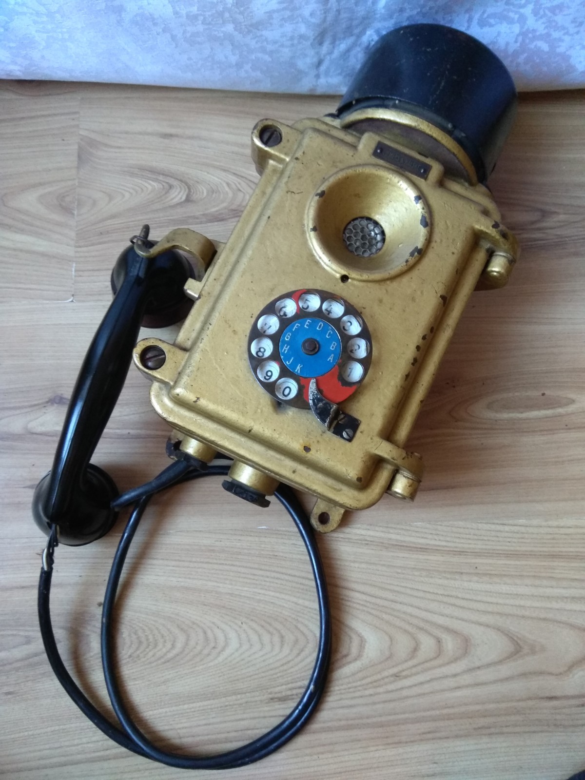 RARE ANTIQUE old VINTAGE Military wall Metal PHONE Telephone SIEMENS ...