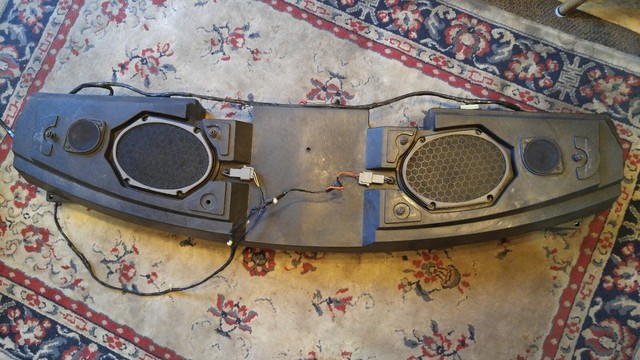 Ford Mustang Bose Mach 460 Rear Speaker Box with Amplifiers | eBay