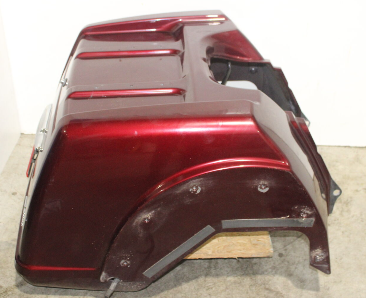 2017-2023 Harley Davidson Tri Glide Rear Tour Pak Trunk Compartment | eBay