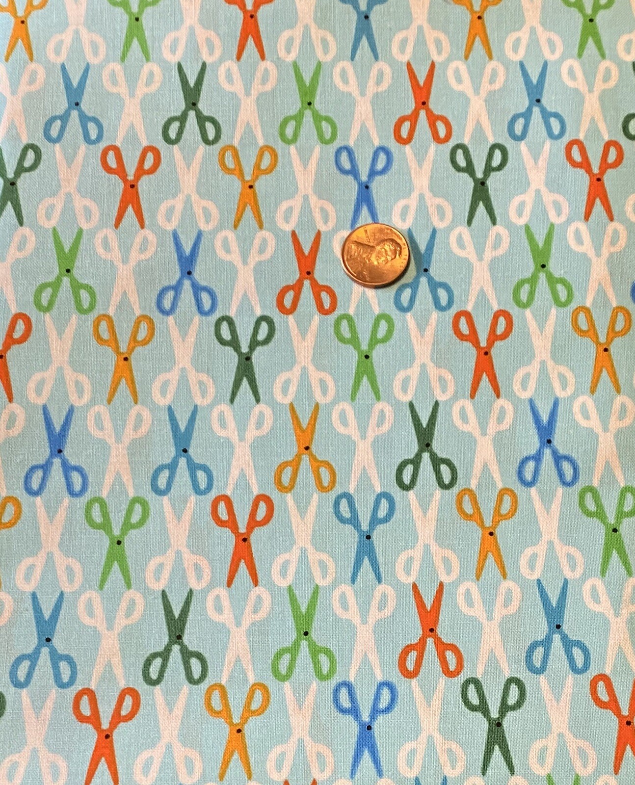 Fat Quarter Bright Scissors Student Teacher Hairdresser Cotton Quilting ...