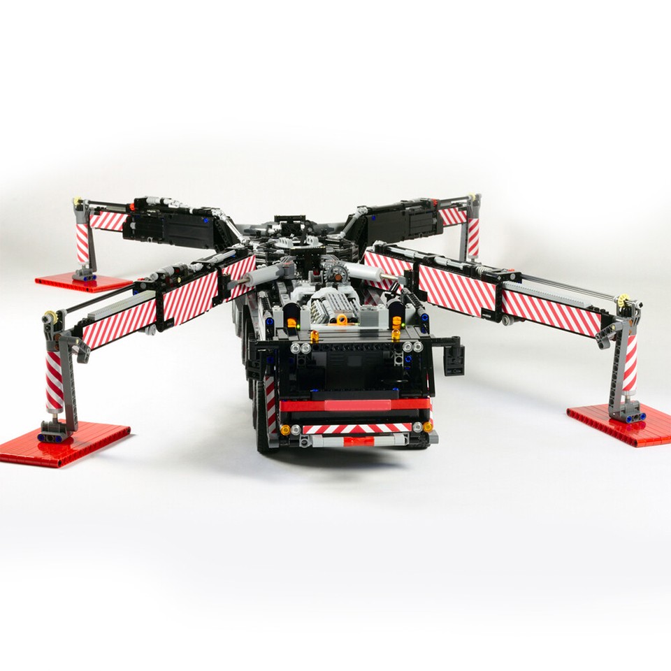 C104-7 RC Liebherr LTM 11200 Liebherr Mobile Crane with Power Functions | eBay