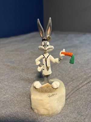 Ron Lee Looney Tunes Warner Bros Doctor Bugs Bunny Carrot A Day Statue ...