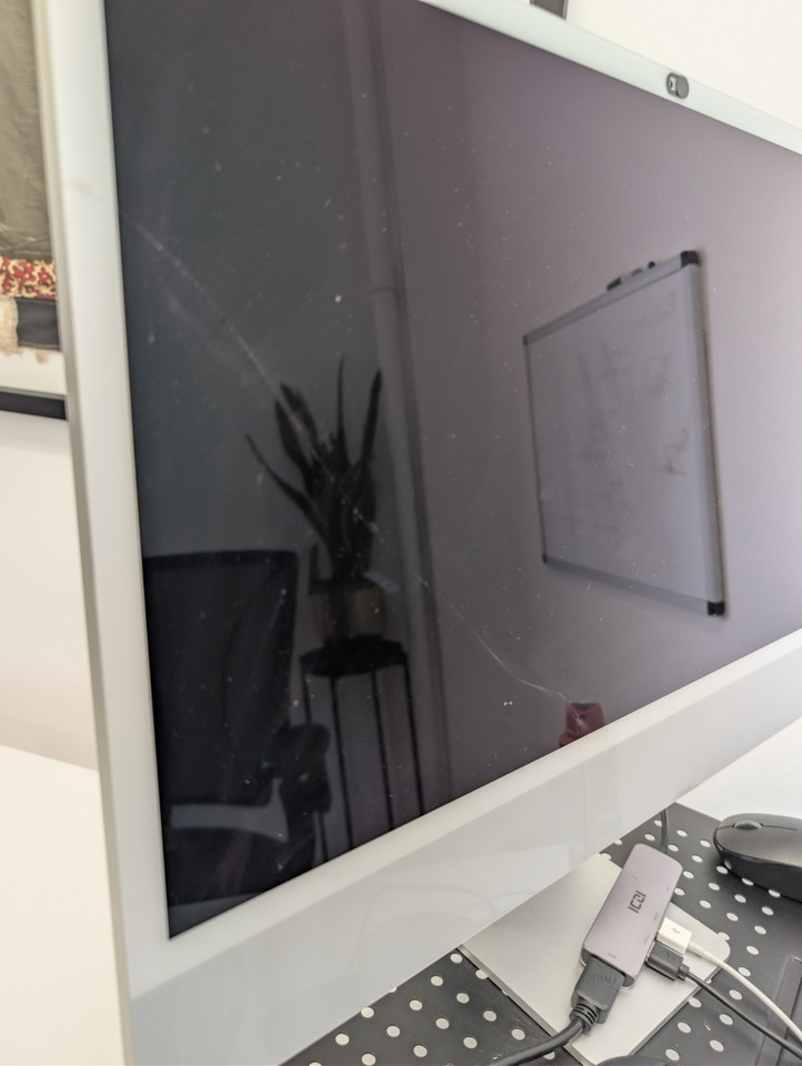 Apple iMac 24" (256GB SSD, Apple M1, 3.20GHz, 8GB, 7-Core GPU) Silver ...