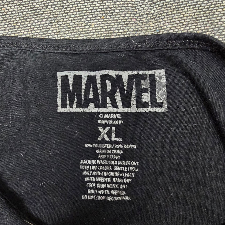 Marvel Captain America Shield Graphic T-Shirt Black XL Distressed Logo ...