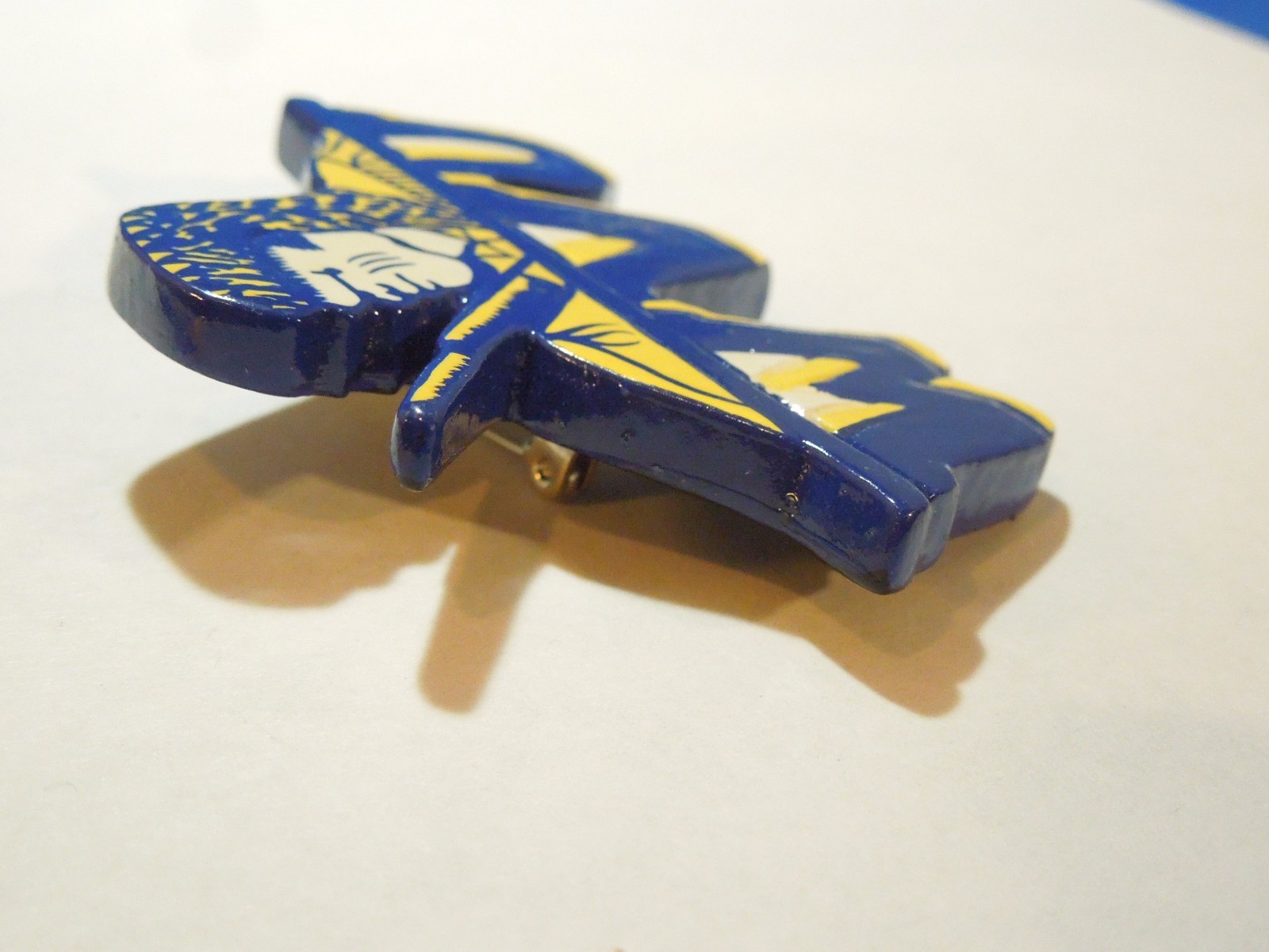 Vintage Hand Carved Painted WVU Mountaineers College Go Go Pin Wood ...
