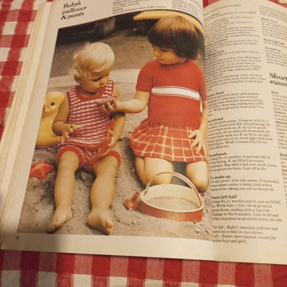 😇 A Pam Dawson Collection Knit And Crochet Babies' Wardrobe 50 Patterns ...