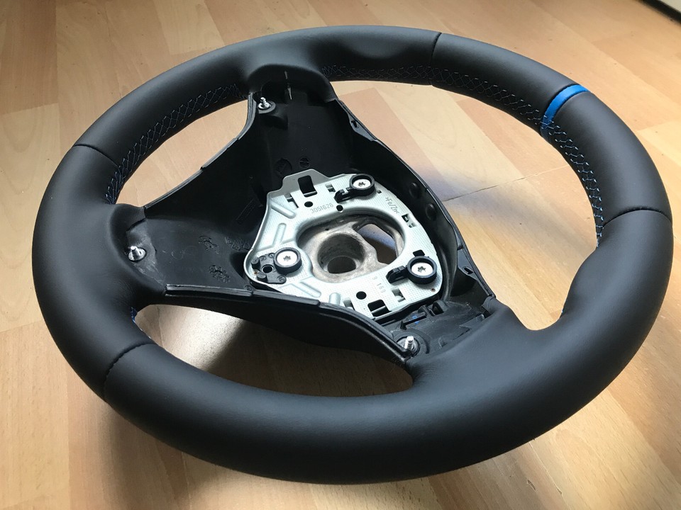 Original M Paket Lenkrad BMW E81 E82 E84 E87 E88 E90 E91 E92 E93 Lederlenkra TOP | eBay