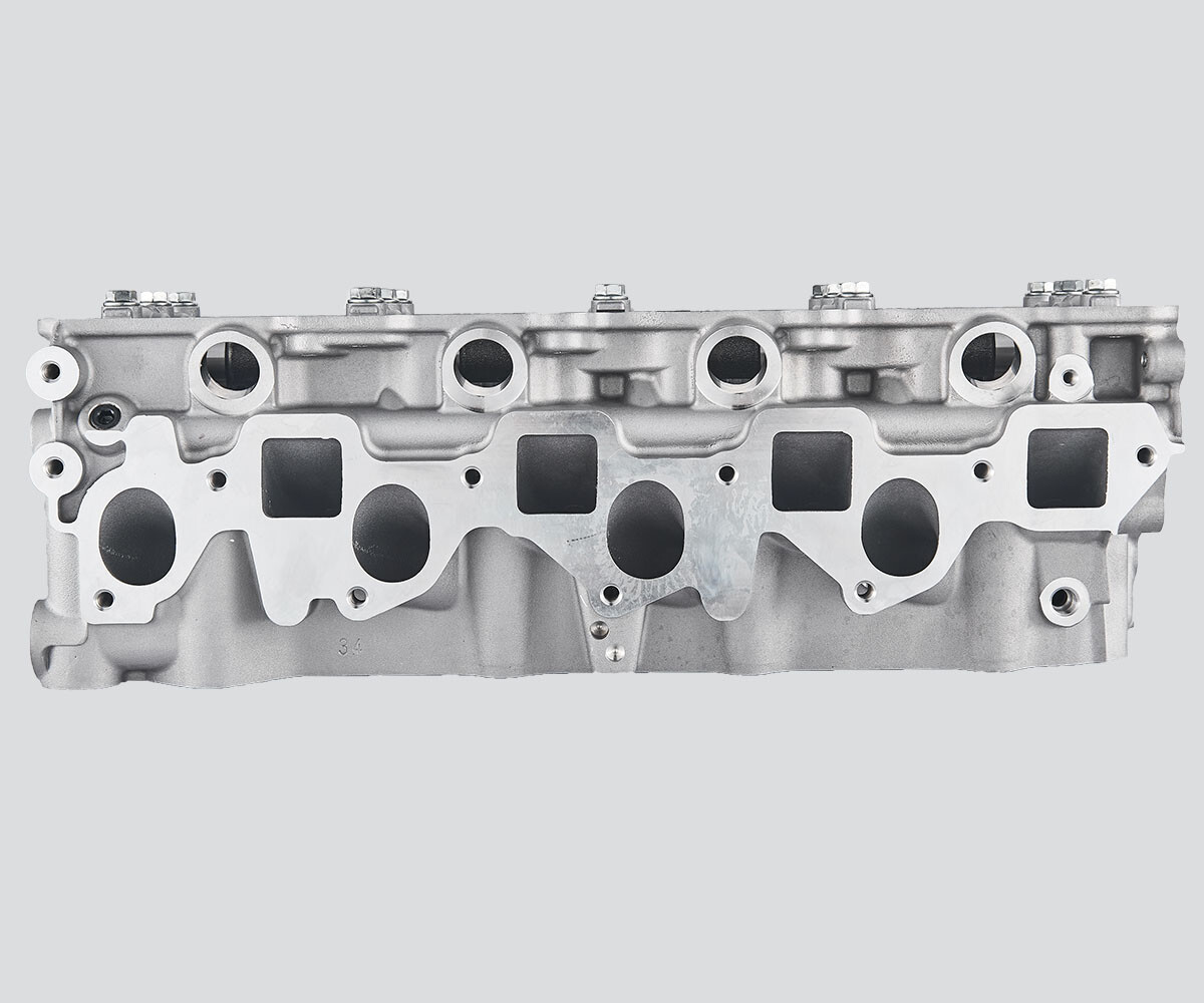 Cylinder head assembled fits Nissan ZD30DDT ZD30DDTi PATROL Y61 Navara ...