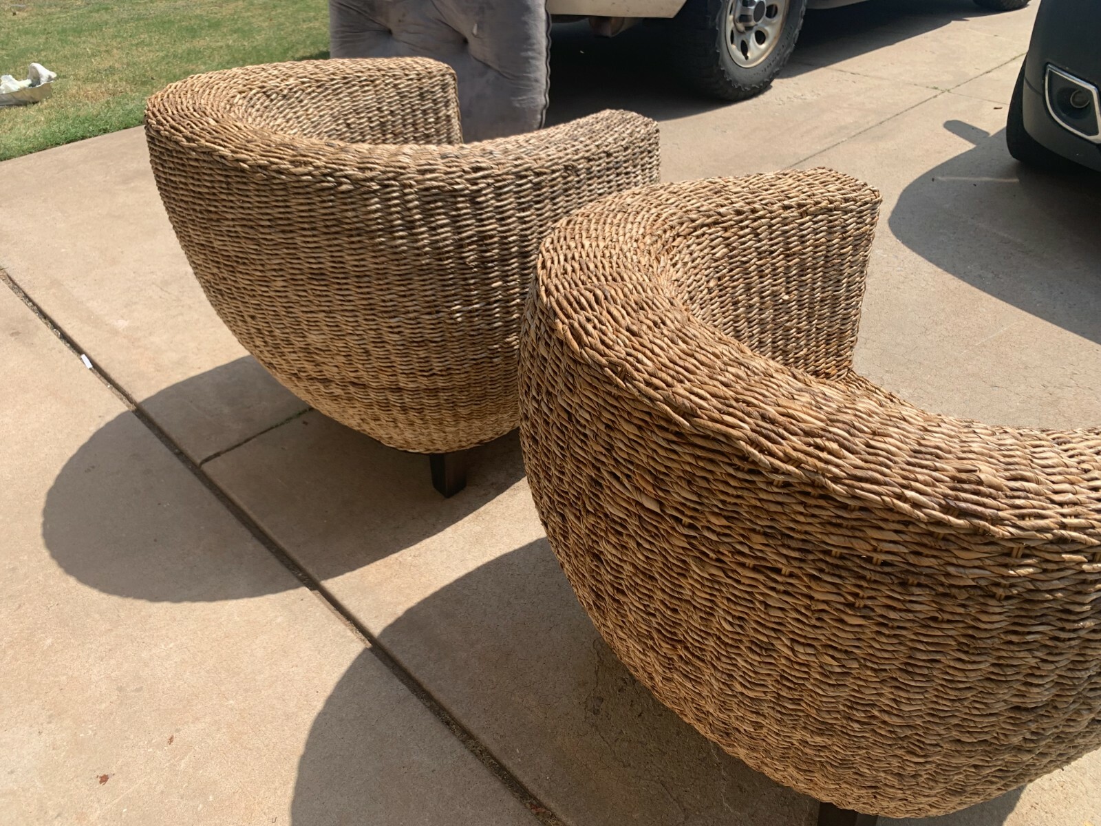 Vintage Wicker Rattan Barrel Patio chairs / price is for pair, local ...