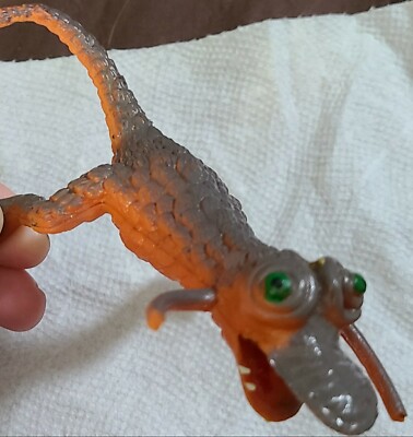UGLY WUGGLIES WUGGLY MONSTER Creature VINTAGE Chinasaur Toy Jiggler ...