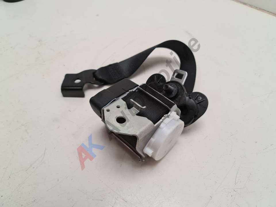 MINI COOPER S ONE F56 3dr Right Rear Seat Belt | eBay UK