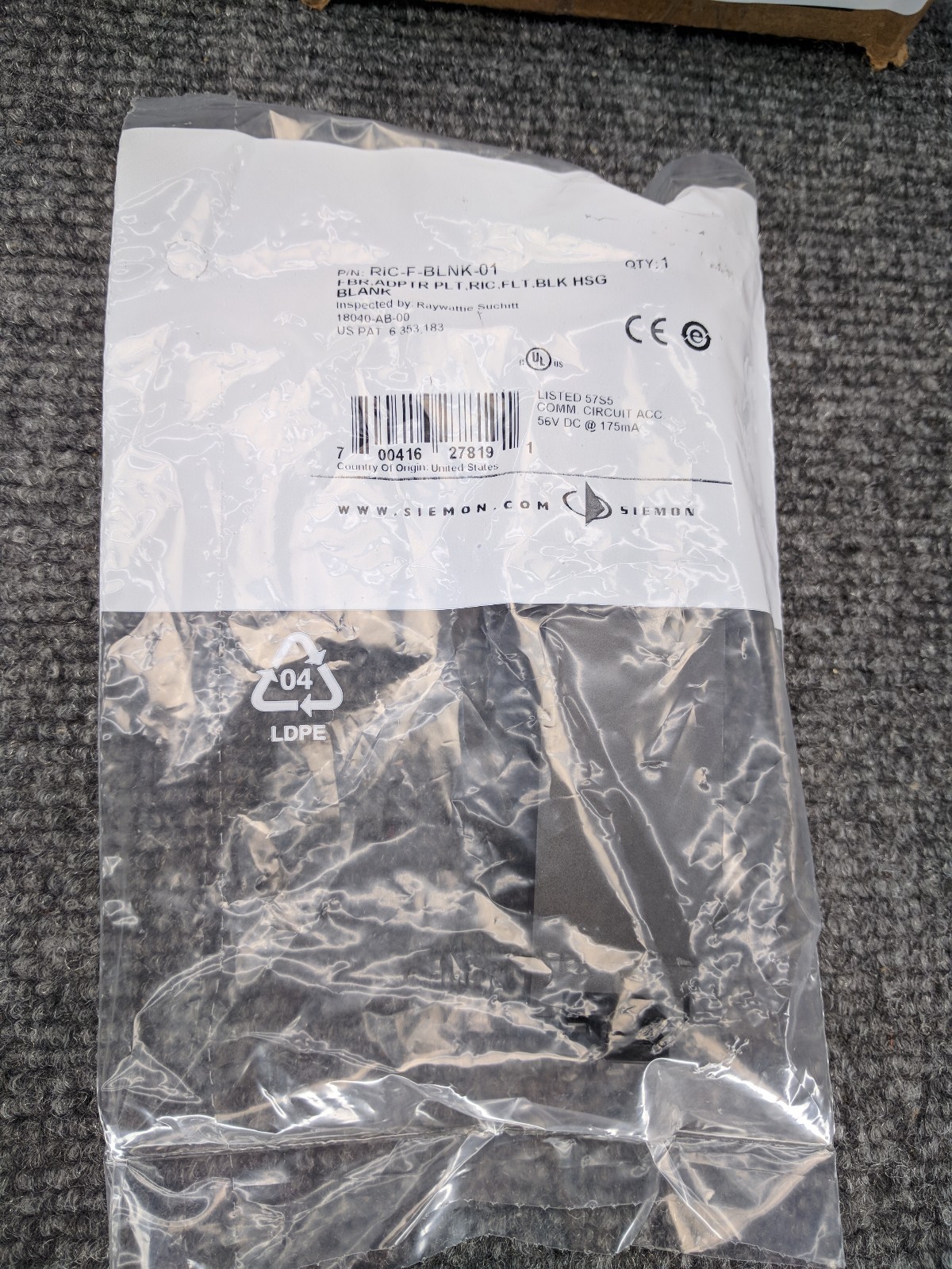 Siemon RIC-F-BLNK-01 (12 Pack) FIBER ADAPTER PLATE, BLANK, BLACK | eBay