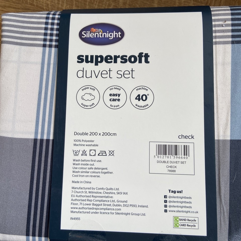 Silentnight Supersoft easycare Duvet Set Double. Check design. New | eBay