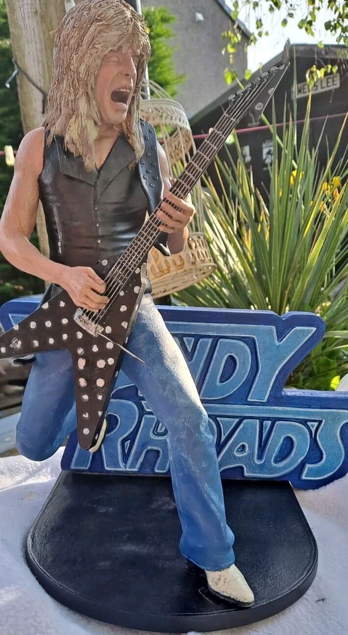 Randy Rhoads 8" FIGURE Tribute Figurine Blue LED Light + Backdrop ...