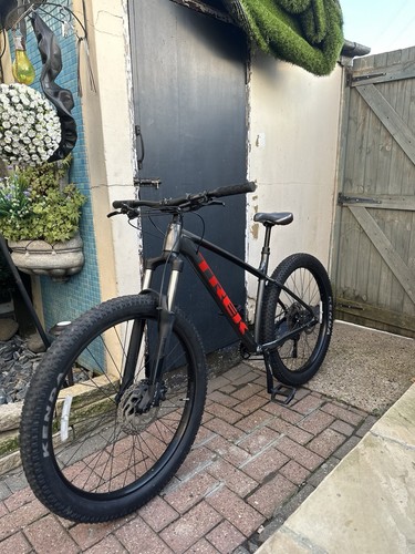 Trek Roscoe 6 Mountain Bike | eBay UK