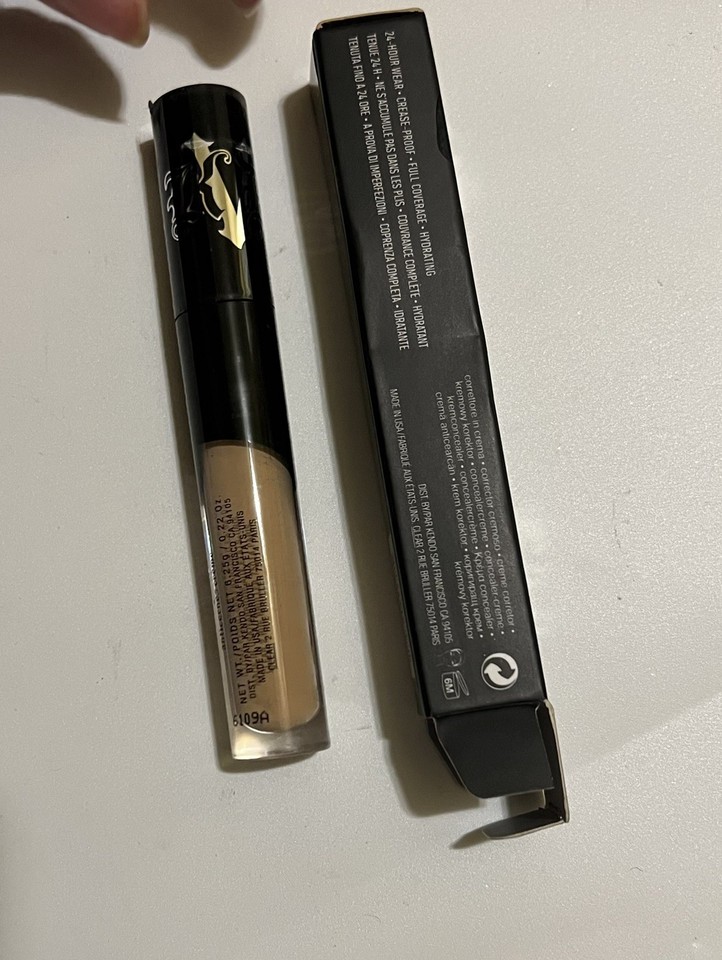 Kat Von D KVD Beauty ~ Medium 25 Warm ~ Lock It Creme Concealer Full ...