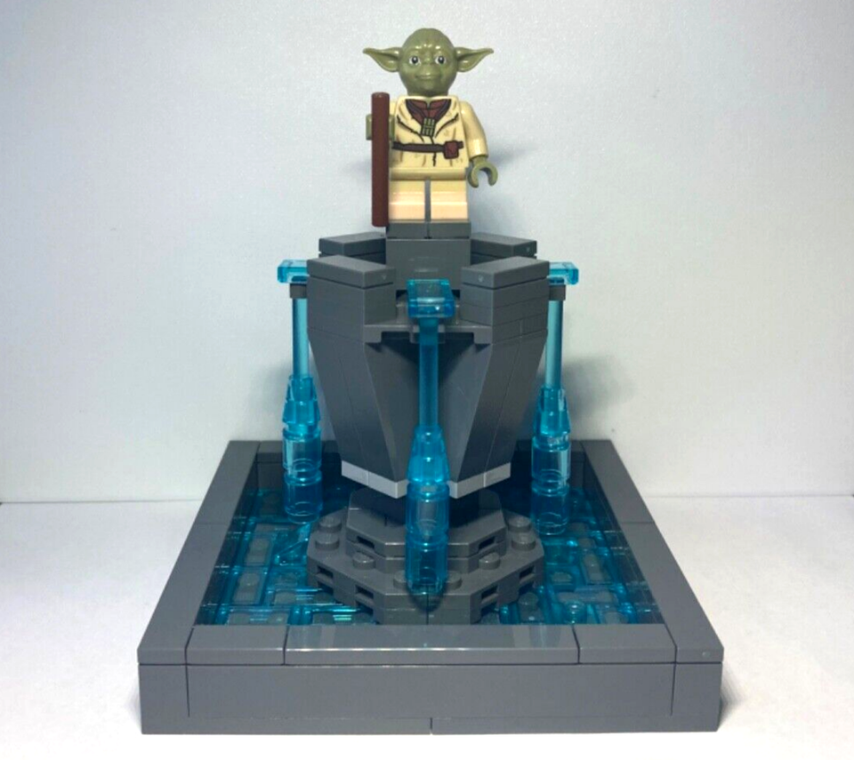 **NEW** 100% LEGO Starwars Yoda Fountain Lucas CORRECT LEGS 6471930 | eBay