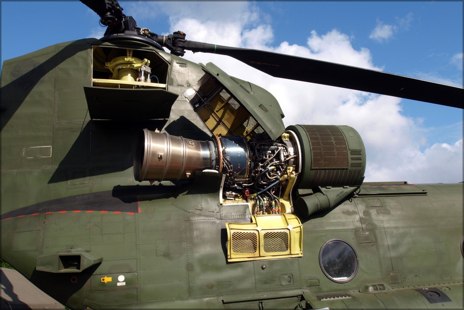 Poster, Many Sizes; Boeing Ch-47D Chinook Helicopter Engine | eBay