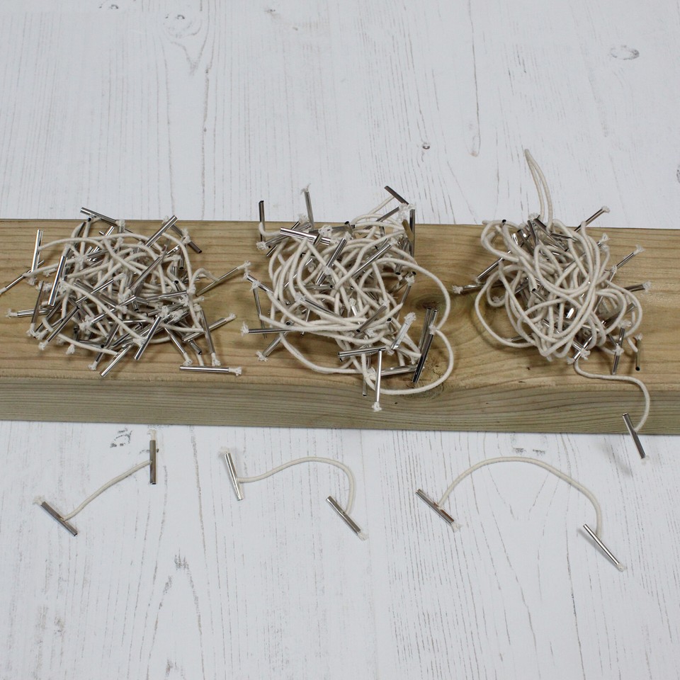 Elastic Treasury Tags With Elasticated Cord & Metal Ended in 5 Size ...