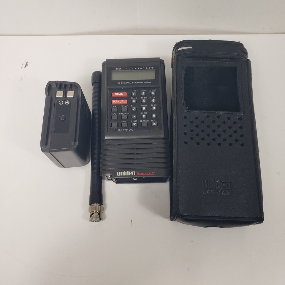 Uniden Bearcat Hand Held Scanner Radio Model BC100XLT w Antenna Read ...