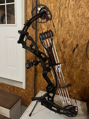 Hoyt RX5 Ultra Black and loaded in great condition. | eBay