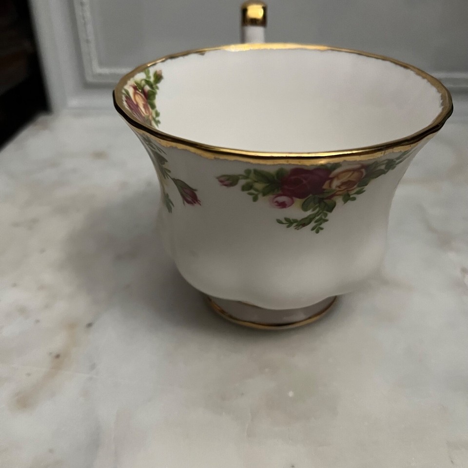 Vintage Teacup Lot Assorted Styles of 4 Teacups and 2 Saucers | eBay