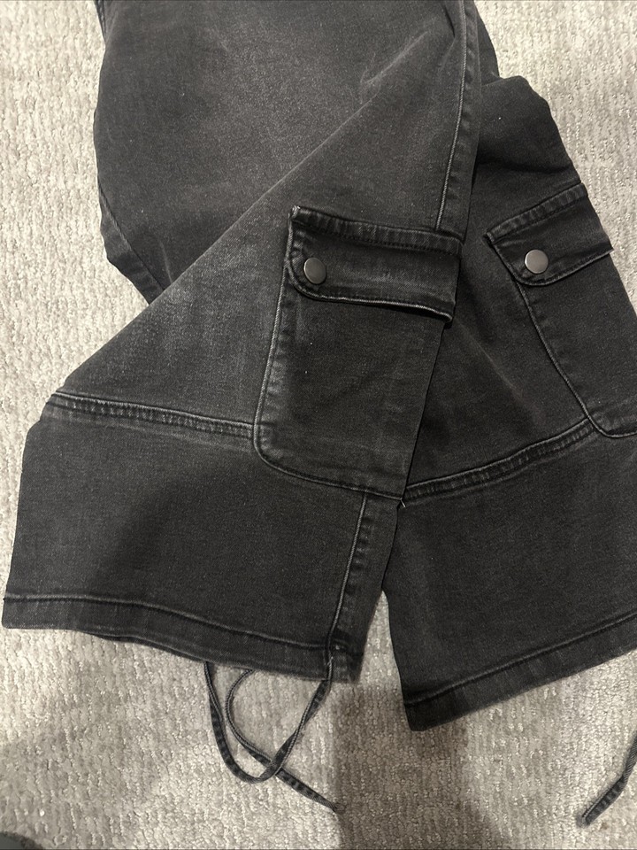 Women’s VIP Jeans Seasonal Black Capri Jorts Wide Leg Cargo Size 21/22 ...