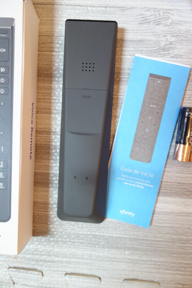 Xfinity Voice Remote New Say. It See, It XR15v2-UQ | eBay