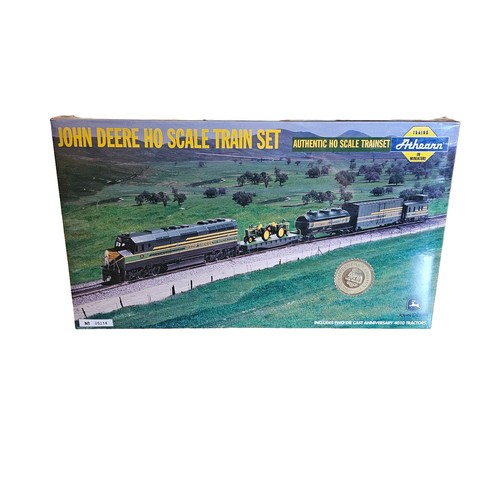 John Deere Train Set Ho Scale 4th In Series No 05214 Sealed NOS 2000 ...