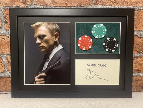 DANIEL CRAIG AUTOGRAPH framed A4 / signed display - Memorabilia. 007 ...