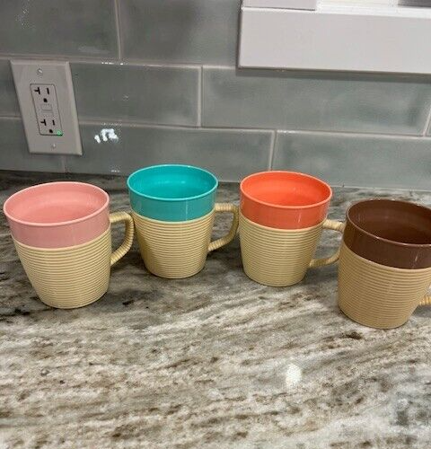 Raffiaware Mid Century Thermo Temp Mallory Randall Corp Pastel Ribbed ...