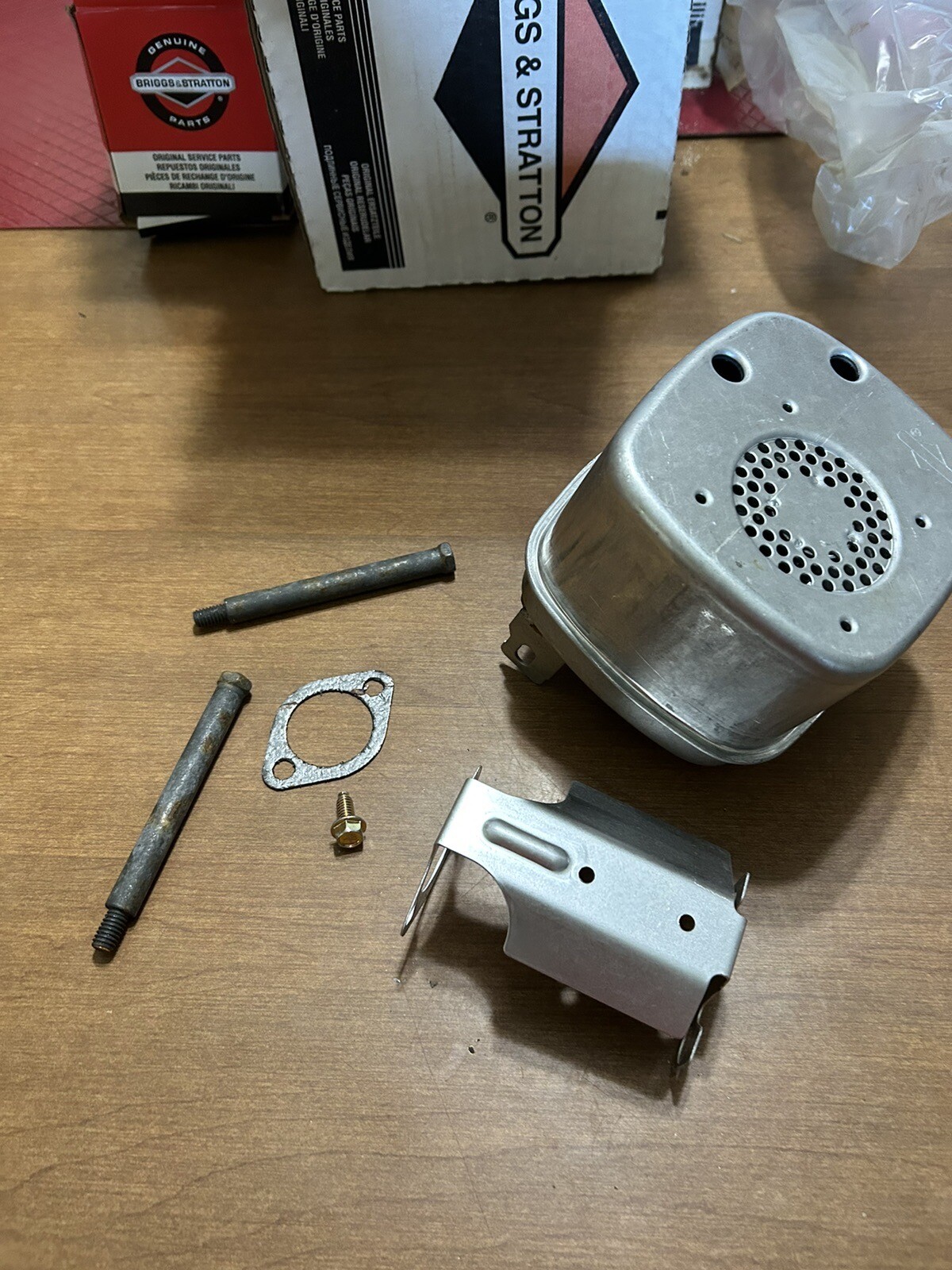 691874 Briggs Muffler to fit flat head engines from 10-13hp BS-Muffler-691874 | eBay