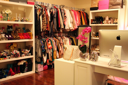 upscale_resale_buys | eBay Stores