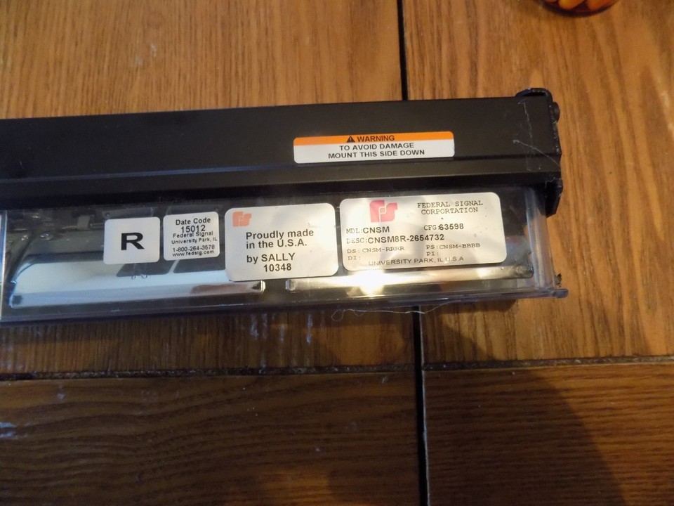 Federal Signal CNSM 31 IN LONG LIGHT BAR UNKOWN COLOR | eBay