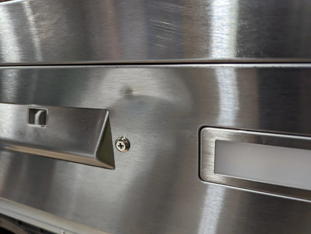 Zephyr Gust Under Cabinet Hood | Cabinets Matttroy