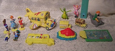 Magic School Bus Toy Lot 1990's - large bus / airplane, figures, game ...