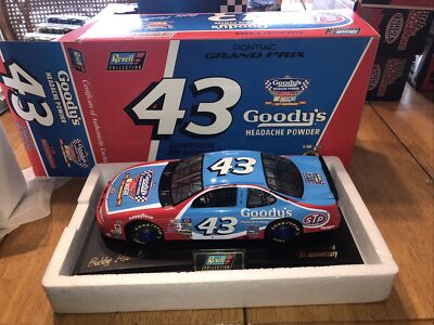 NASCAR PONTIAC GRAND PRIX #43 GOODY'S HEADACHE POWDER 1:18 REVELL Bobby ...