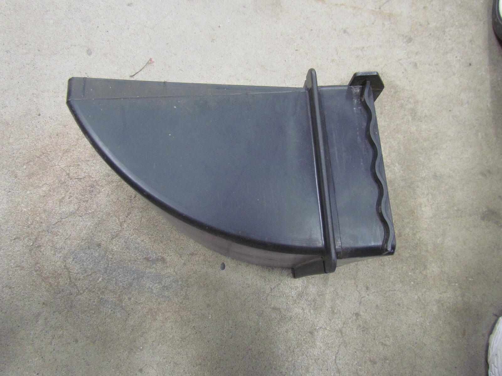Troy Bilt chipper Deflector Assm part numbers 1763938, 1769637 | eBay