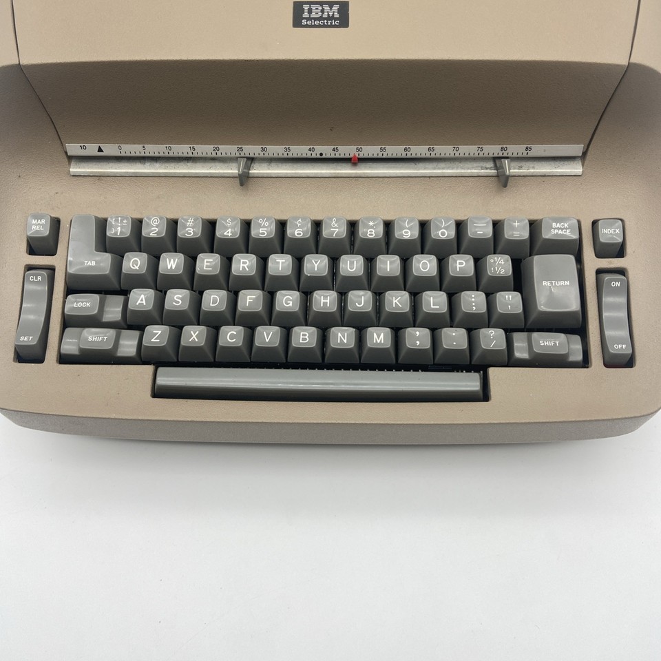 IBM Selectric Model TYPEWRITER Brown W/ Cover Powers On - For Parts ...