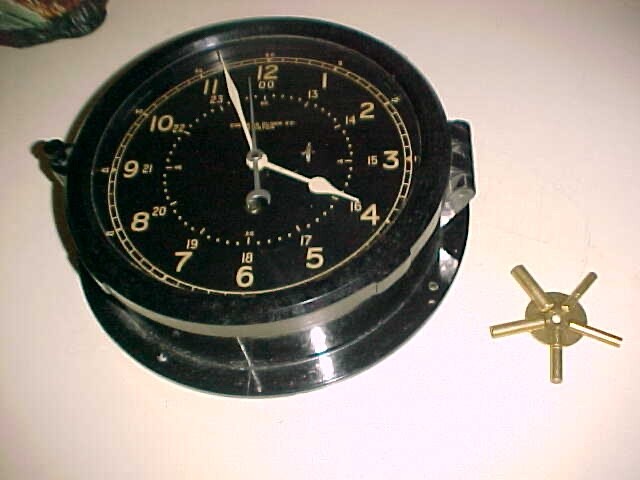 CHELSEA CLOCK Co BOSTON - EXCELLENT Black Bakelite - CLOCK RUNS ...