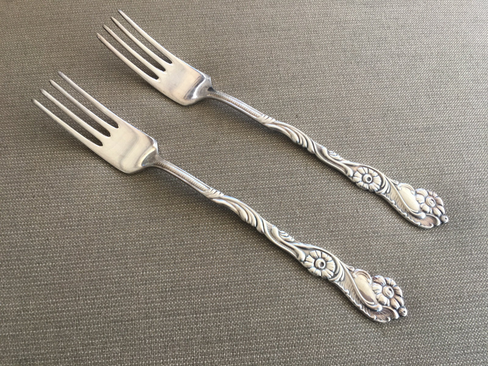 2 Salad Forks 4 Tines Nils Johan NIJ4 Rosten Stahl Sweden Silver Plate ...